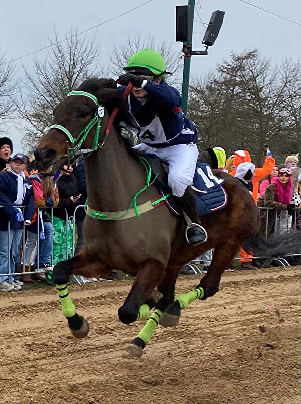 Dylano (13) jongste Koning Metworst ooit: 'Net de Olympische Spelen ...