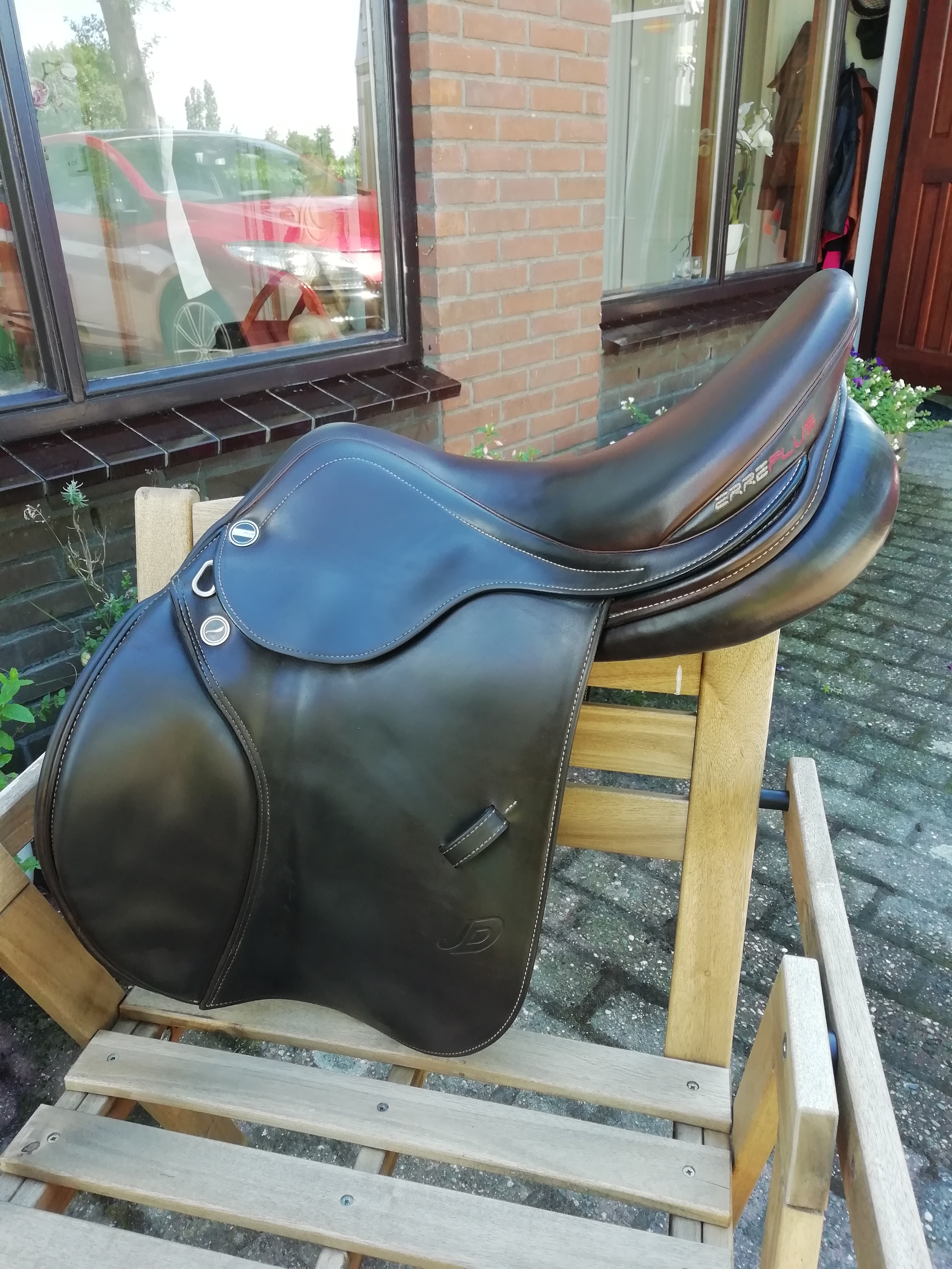 Erreplus JD springzadel donkerbruin, 17 inch | Bokt.nl