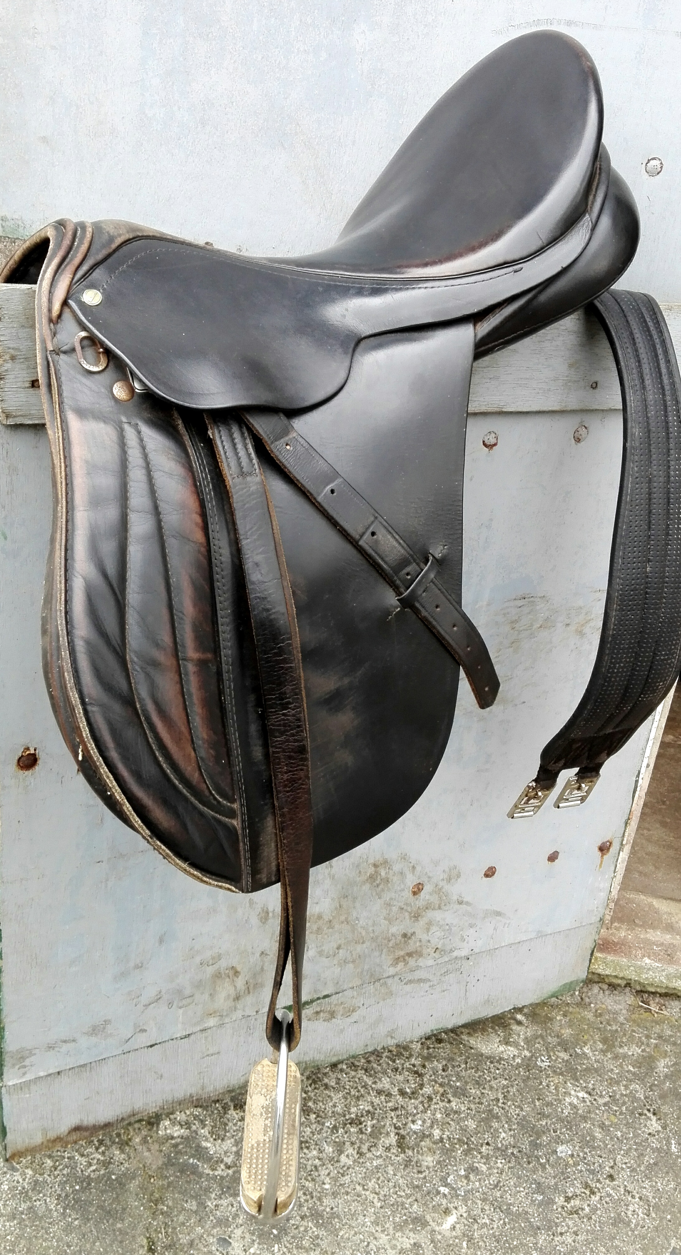 Hubertus zadel incl singel en stijgbeugels - 18inch. | Bokt.nl