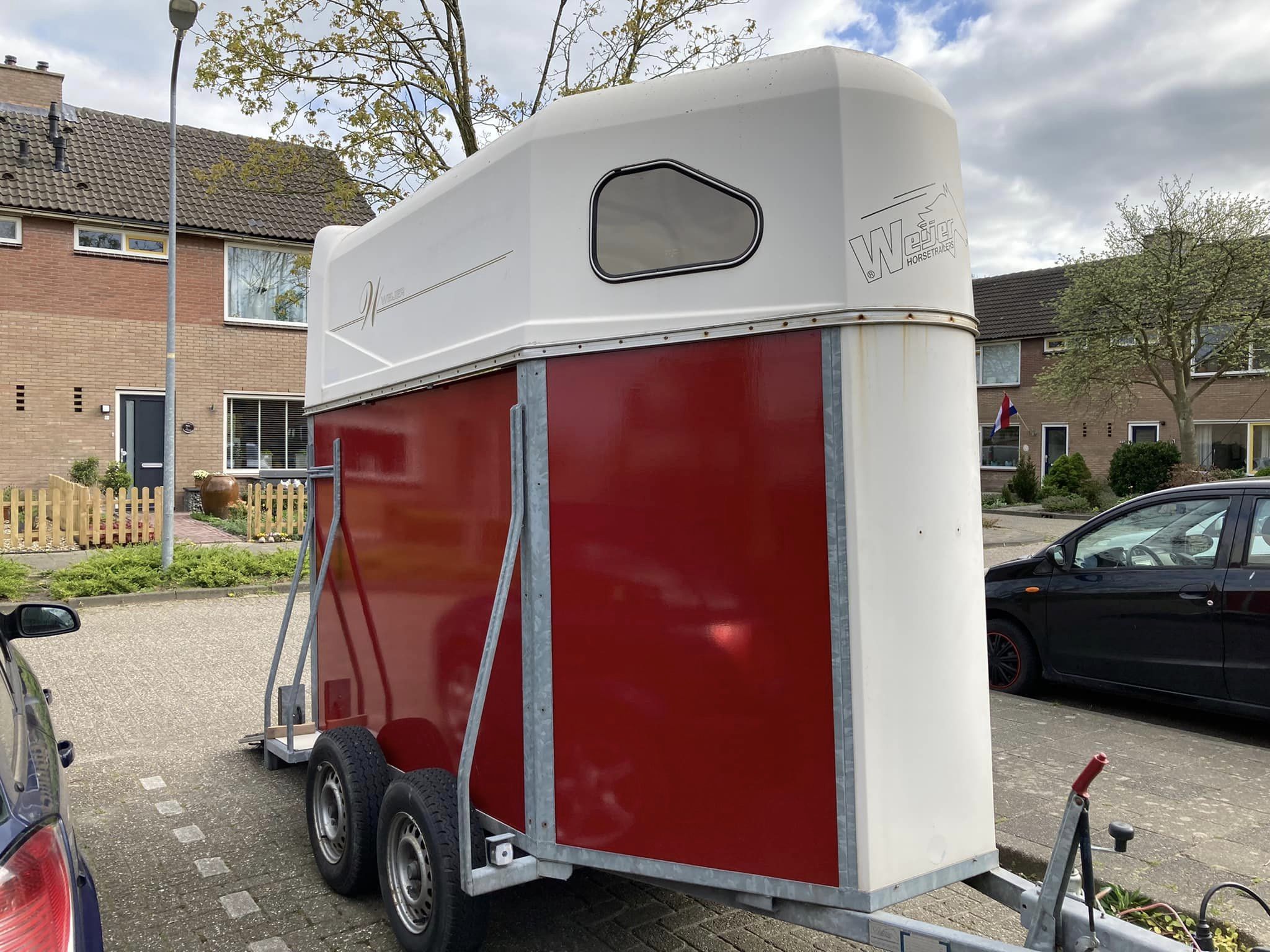 Weijer 1,5 paard trailer MOET WEG | Bokt.nl