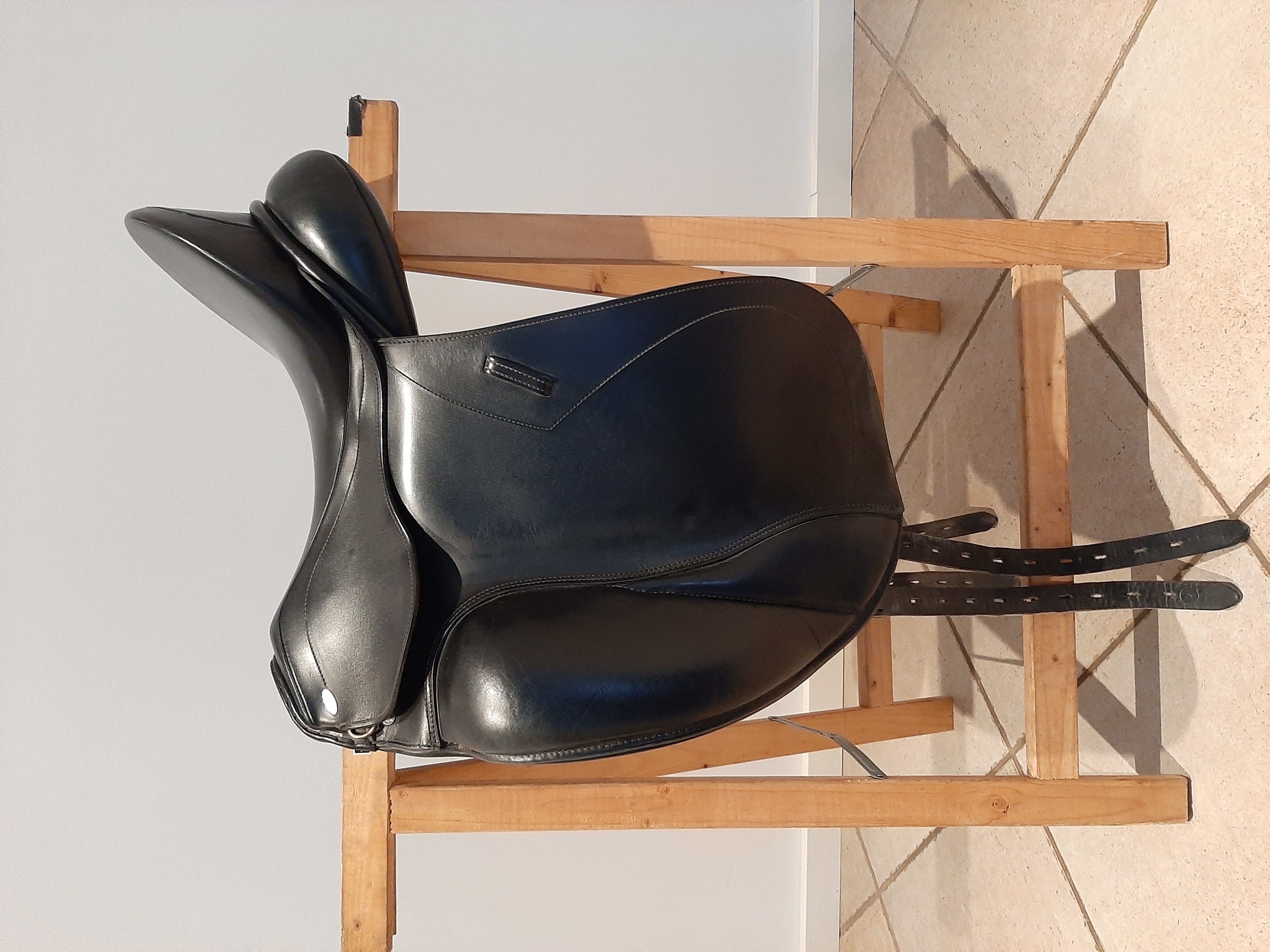 Dressuurzadel Kentaur elektra 17,5 inch fit 2 | Bokt.nl