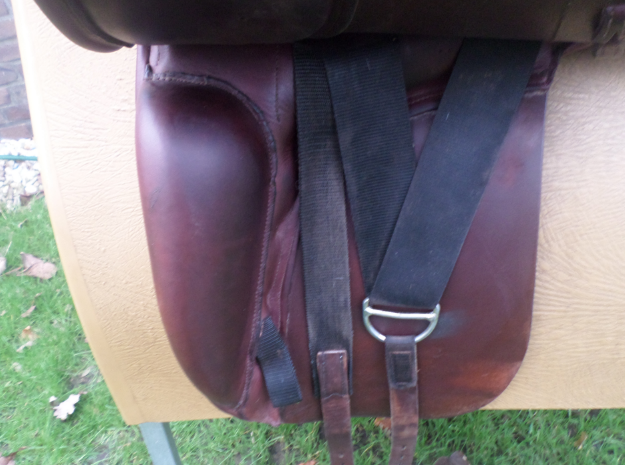 Bruin Kentaur Elektra dressuurzadel 17'5 inch | Bokt.nl