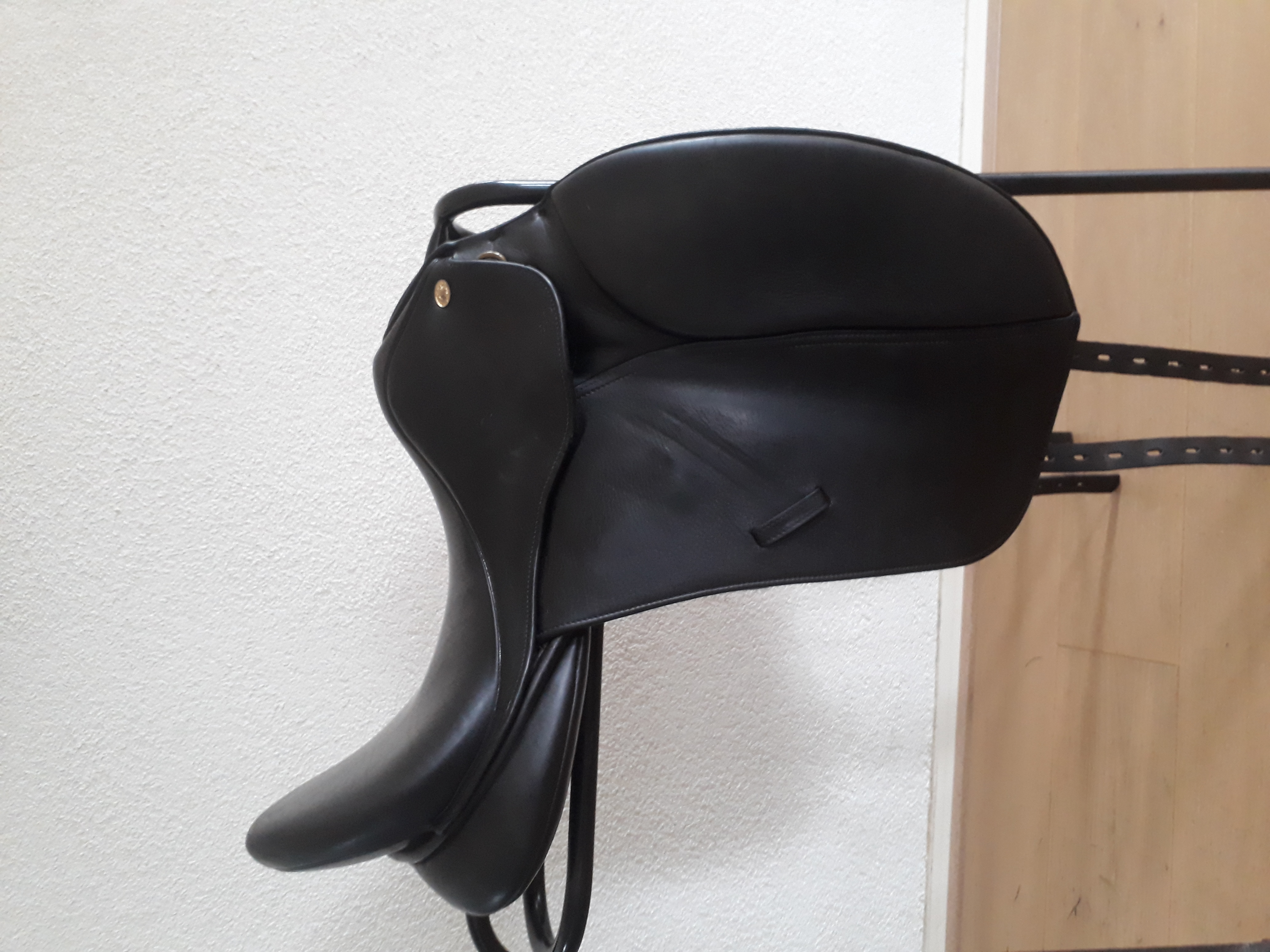 knight rider dressuur zadel 17,5 inch M | Bokt.nl