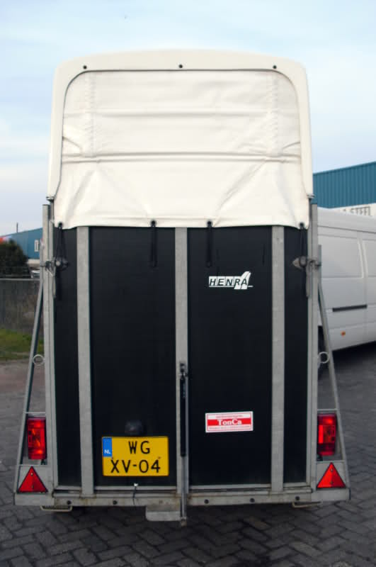 In nieuw staat Henra Buffalo 1.5 paards trailer ook TE HUUR | Bokt.nl