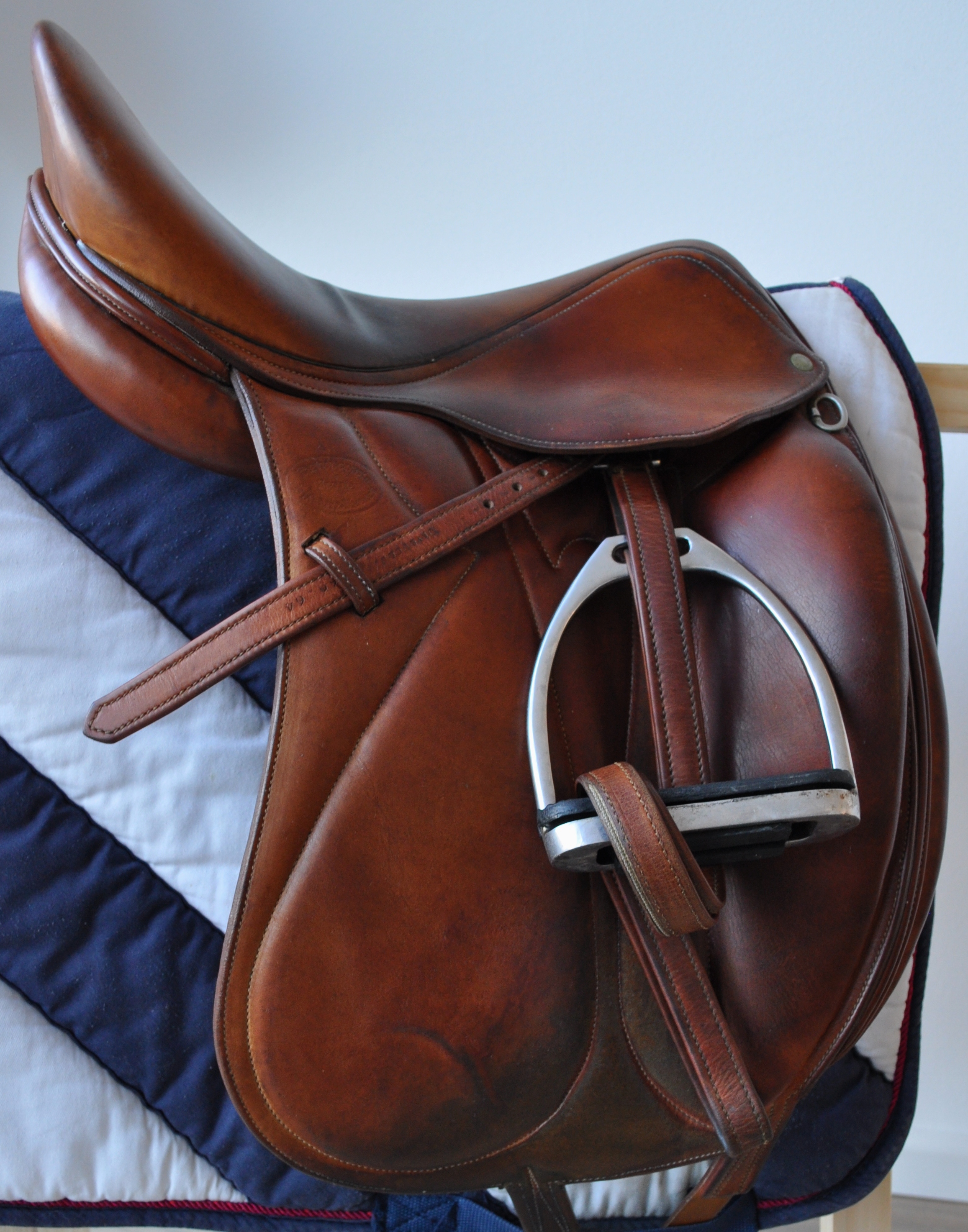 Devoucoux Makila 17 inch Cognac Bruin | Bokt.nl