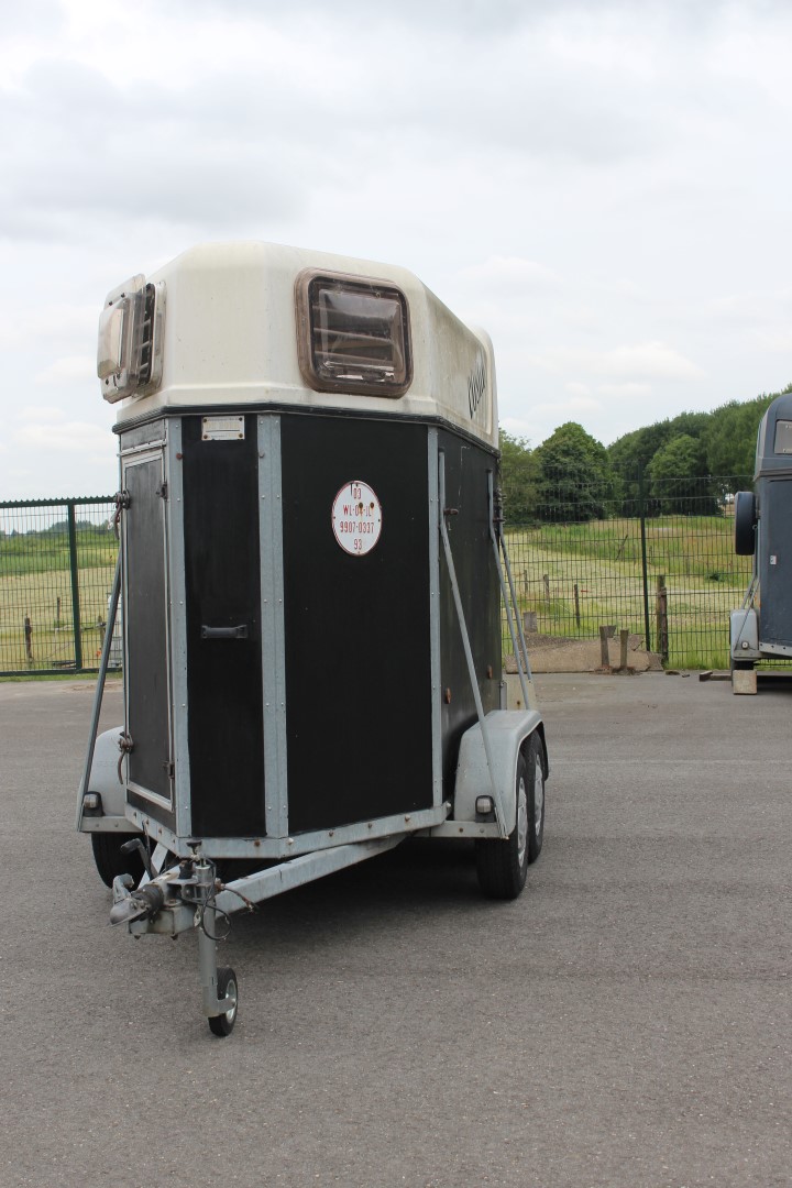 1,5 paards trailer te koop! | Bokt.nl