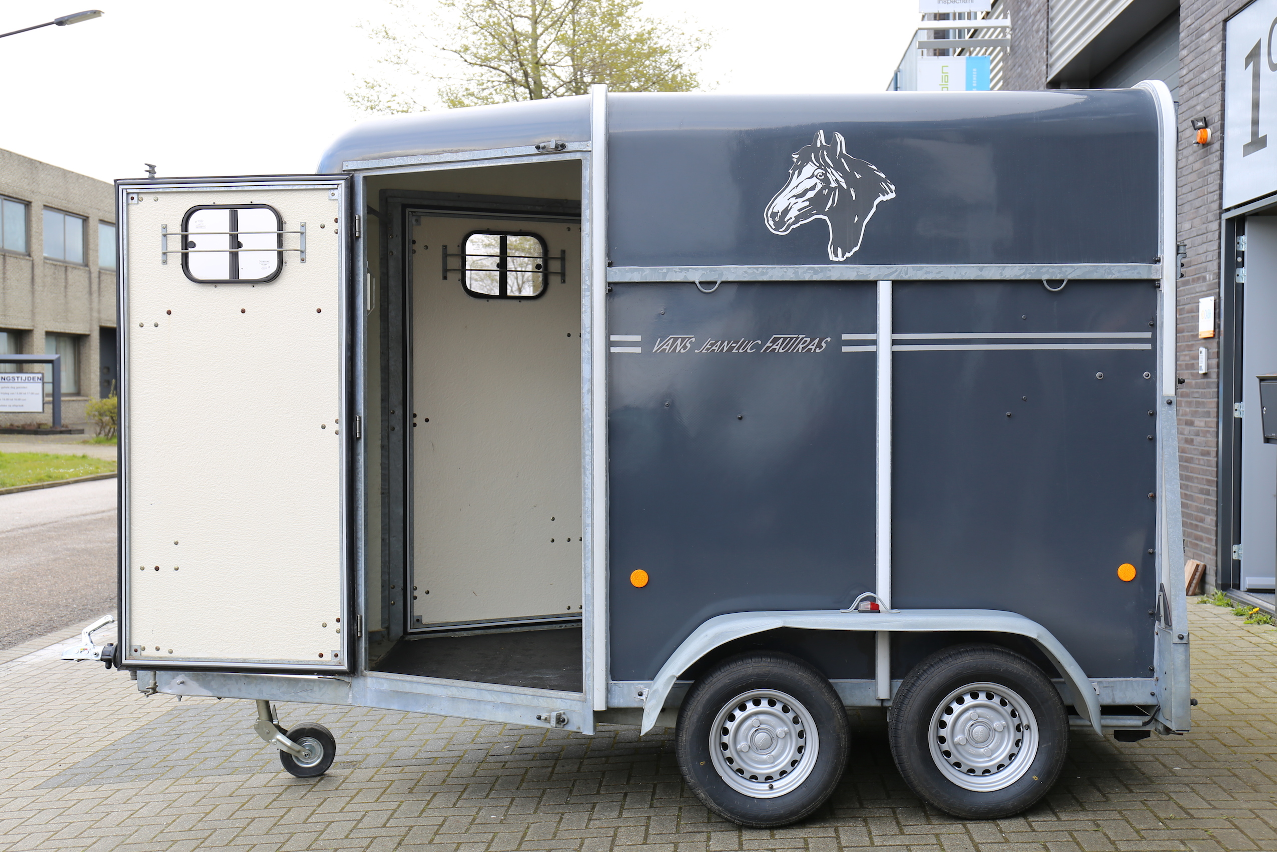 Fautras Provan || 2 paardstrailer | Bokt.nl