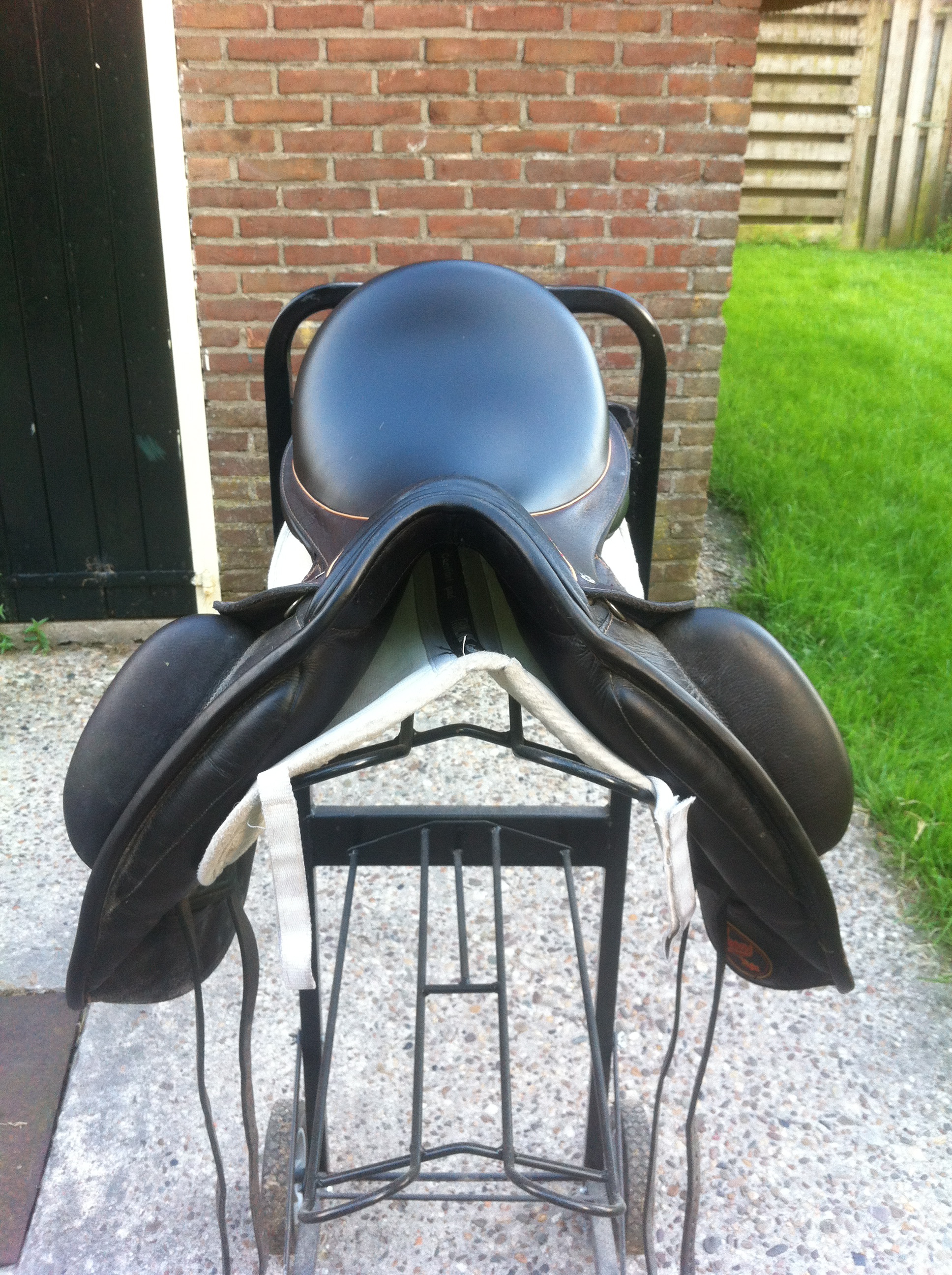 TK dressuurzadel Custom saddle Icon Flight | Bokt.nl