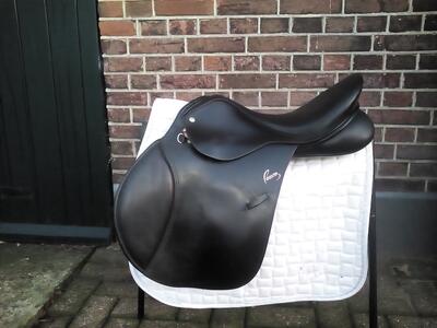 Pessoa springzadel 17,5 inch | Bokt.nl
