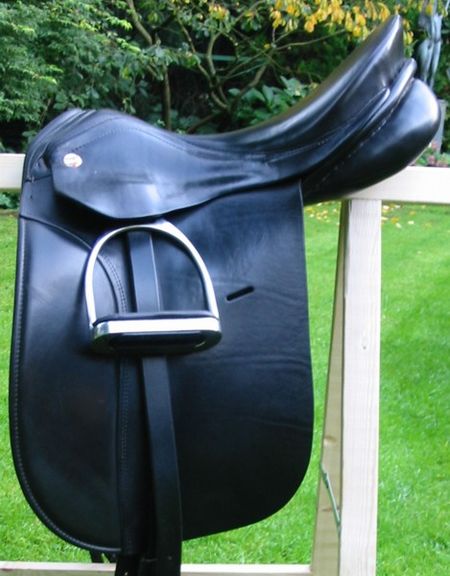 Zadel - Paarden-encyclopedie